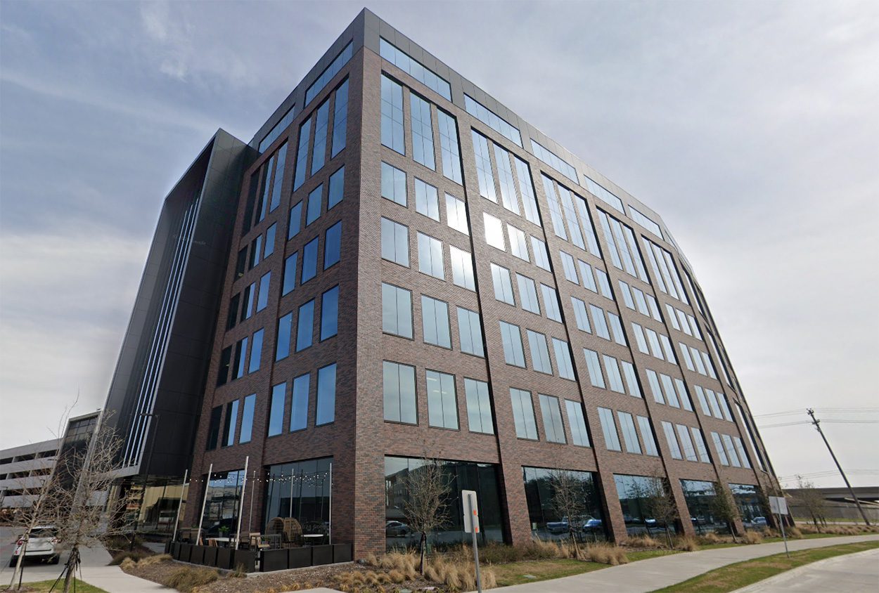 Dallas | Upward Title & Closing